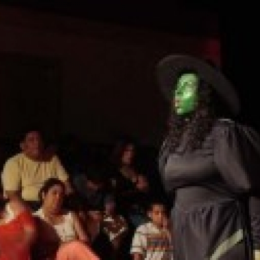 Selene Muñoz "La Princesa Azteca" - Videos, Songs, Albums, Concerts ...
